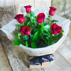 Six Red Roses beau-k Florist Eastbourne